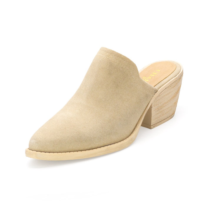 Closed Toe Shoes for Women | Charleston Shoe Co.