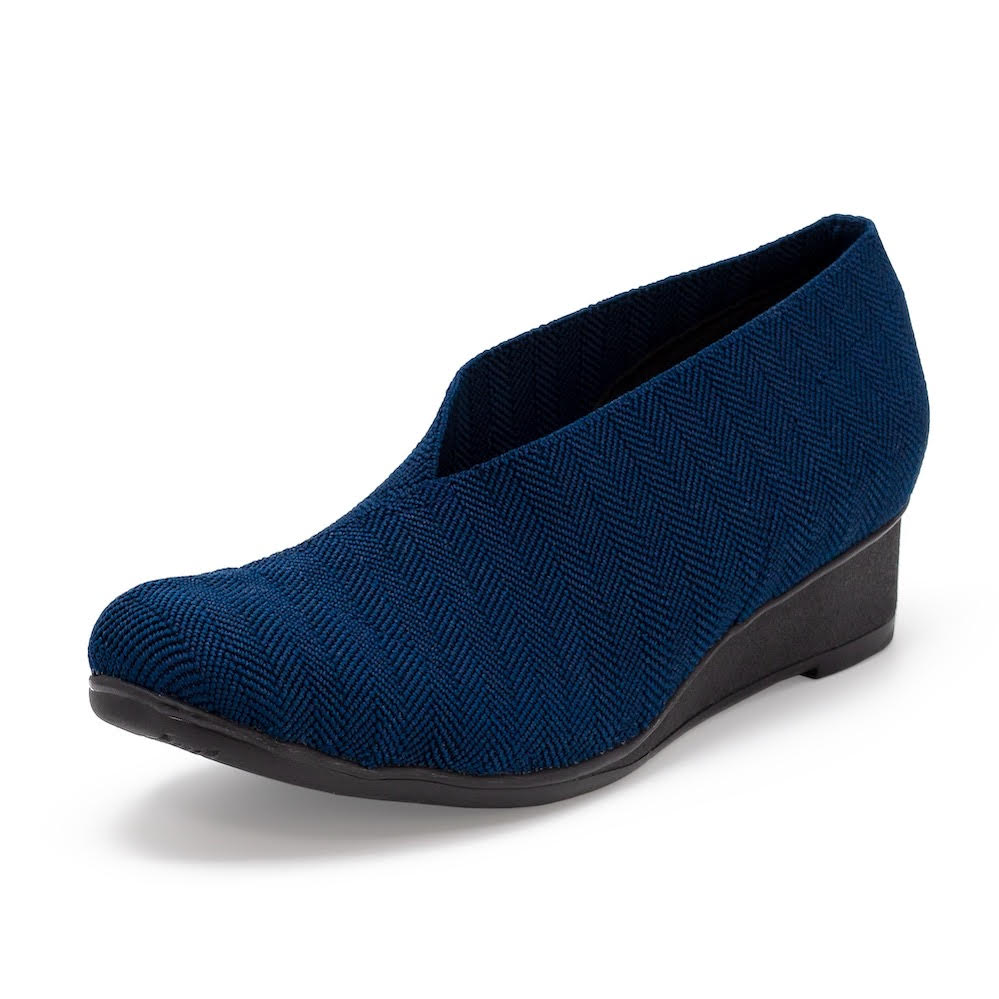Closed Toe Shoes for Women | Charleston Shoe Co.